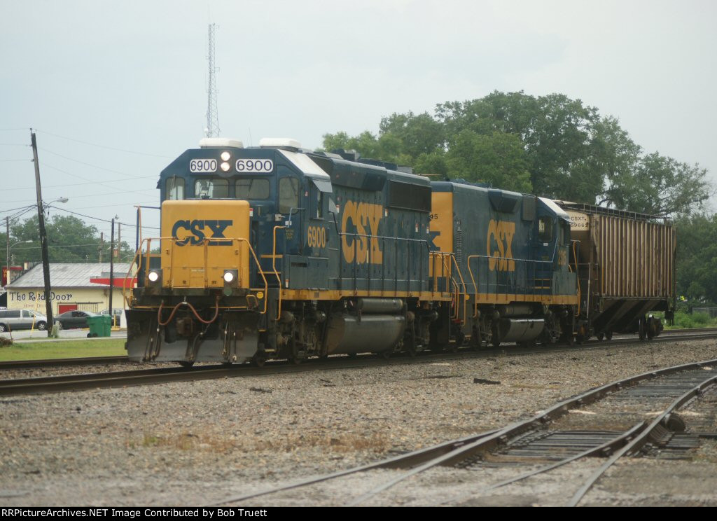 CSX Mother Slug 6900-2315 working during TS Beryl